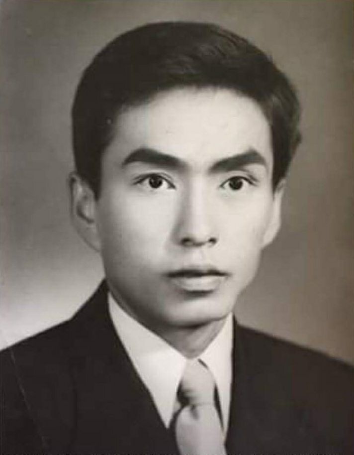 Jahanda Hemmidin Uyghur Bolmaq Tes | Tengritagh Akademiyesi